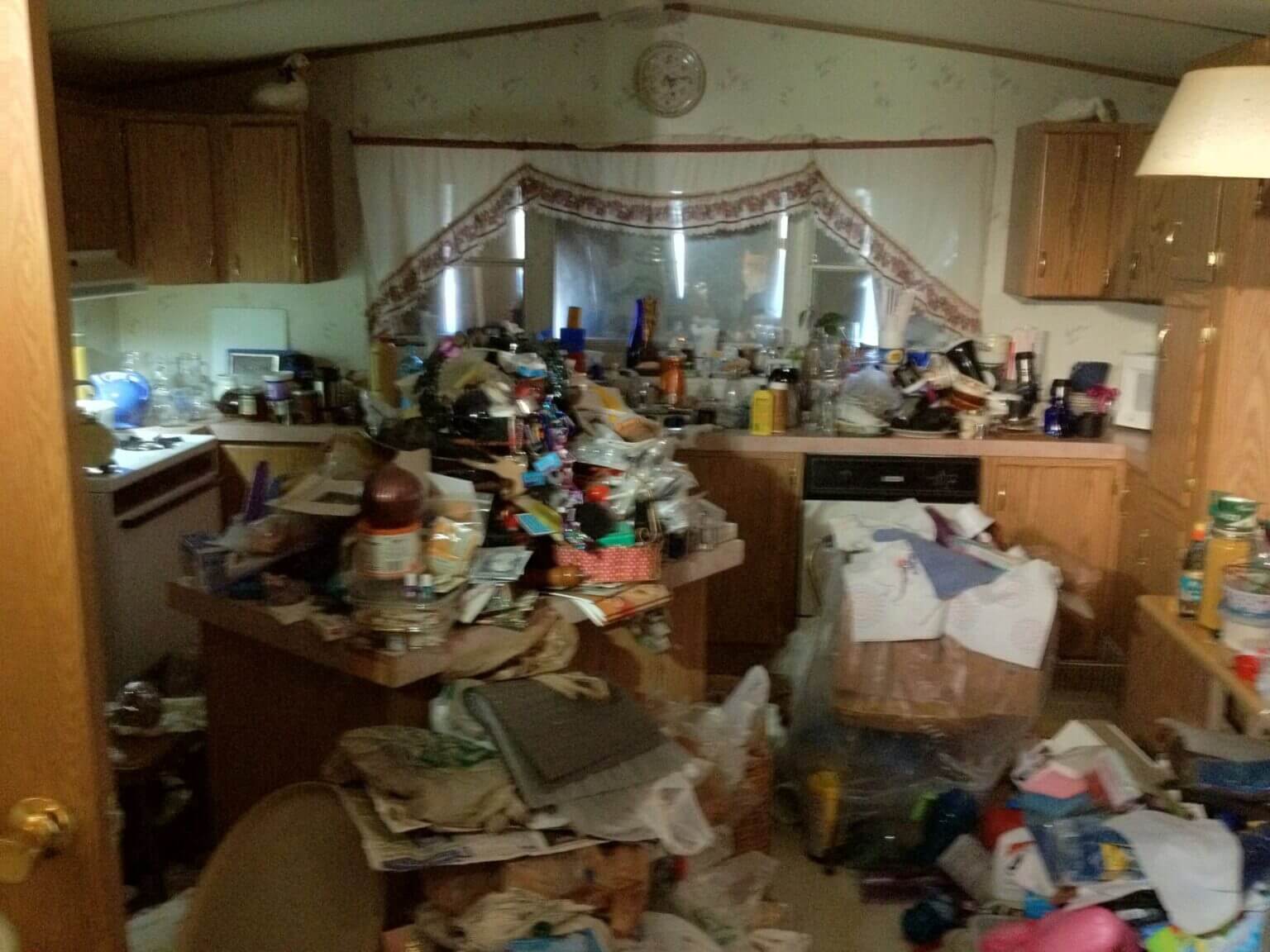 Hoarding Cleanup Services | Steri-Clean